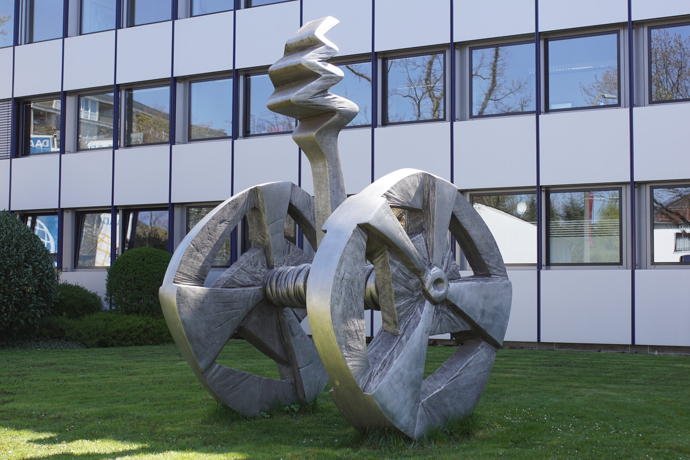 Alejandra Ruddoff: Nach Vorn II – Kulturraum.NRW