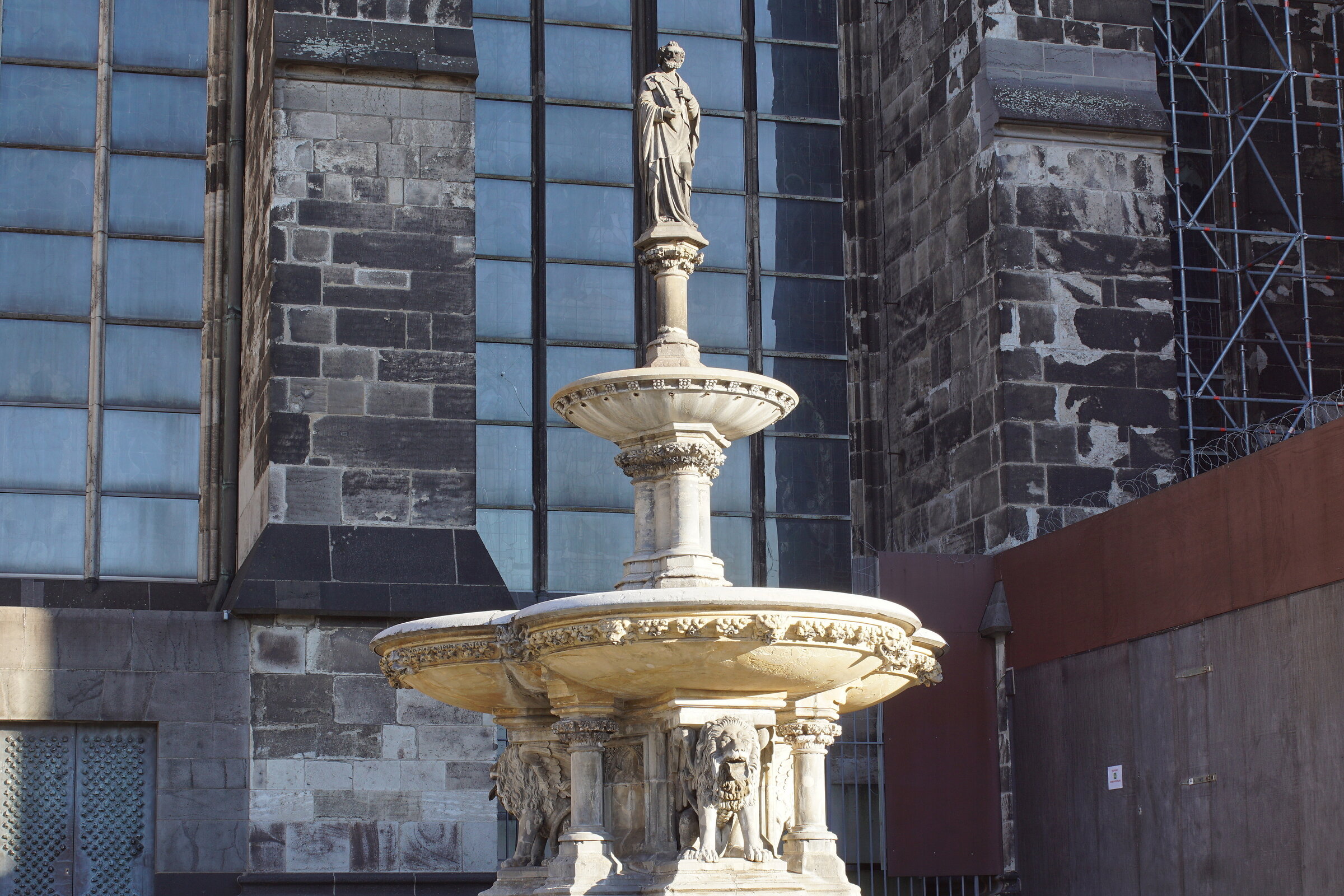 Peter Fuchs: Petrusbrunnen – Kulturraum.NRW