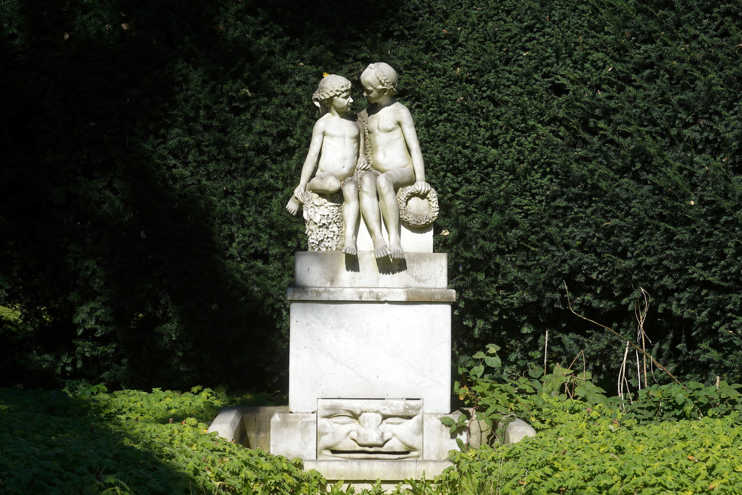 Franz Brahmstaedt: Kinderbrunnen – Kulturraum.NRW